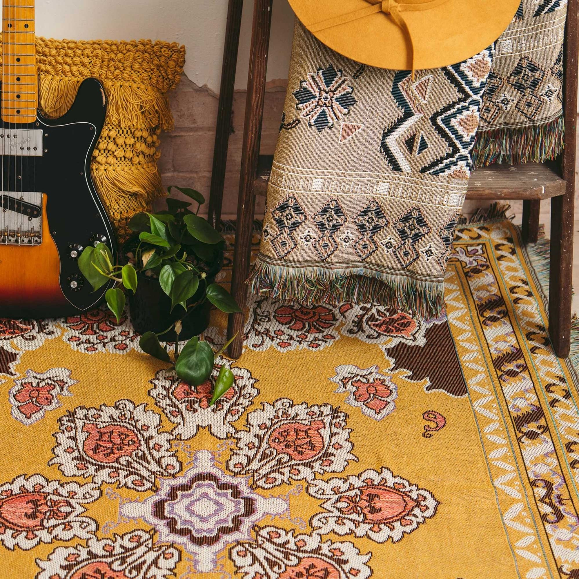 Hey Jude' Woven Cotton Throw Rug Picnic Blanket – Hendeer