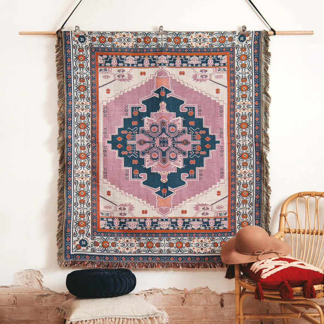 Strawberry Fields' Woven Cotton Throw Rug Picnic Blanket – Hendeer
